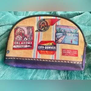 Salamander graphix | Bags | Salamander Graphix Extremely Rare Cosmetics ...